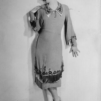 1922 womens fashion - Egyptomania - Blue 17 Vintage Clothing