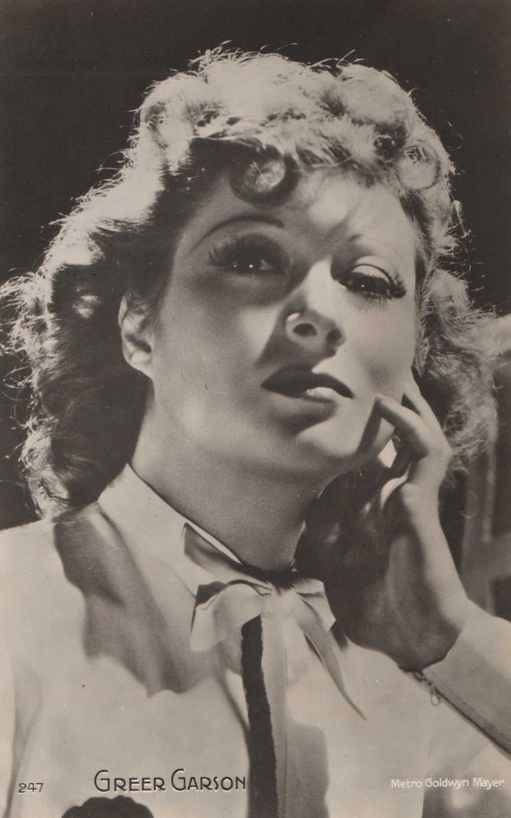 Greer Garson Movie style Icon - Blue 17 Vintage Clothing