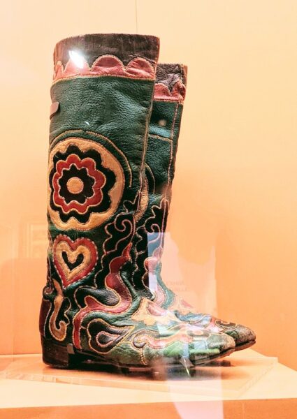 Ottoline Morrell - Socialite, Style Queen, and Person of Intrigue ...